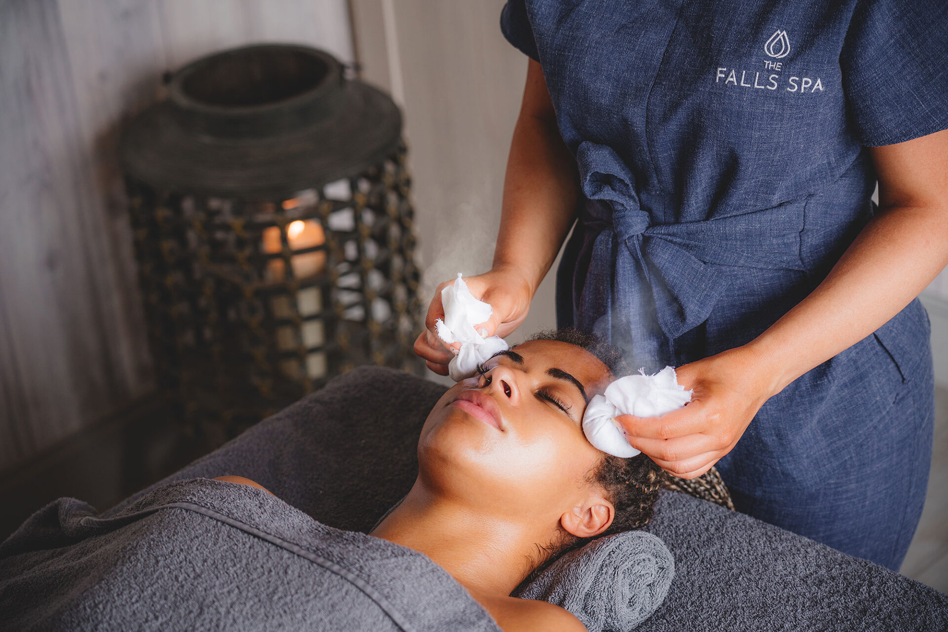 ishga Hot Poultice Massage - Deeply Relaxing Body & Mind Detox - The ...